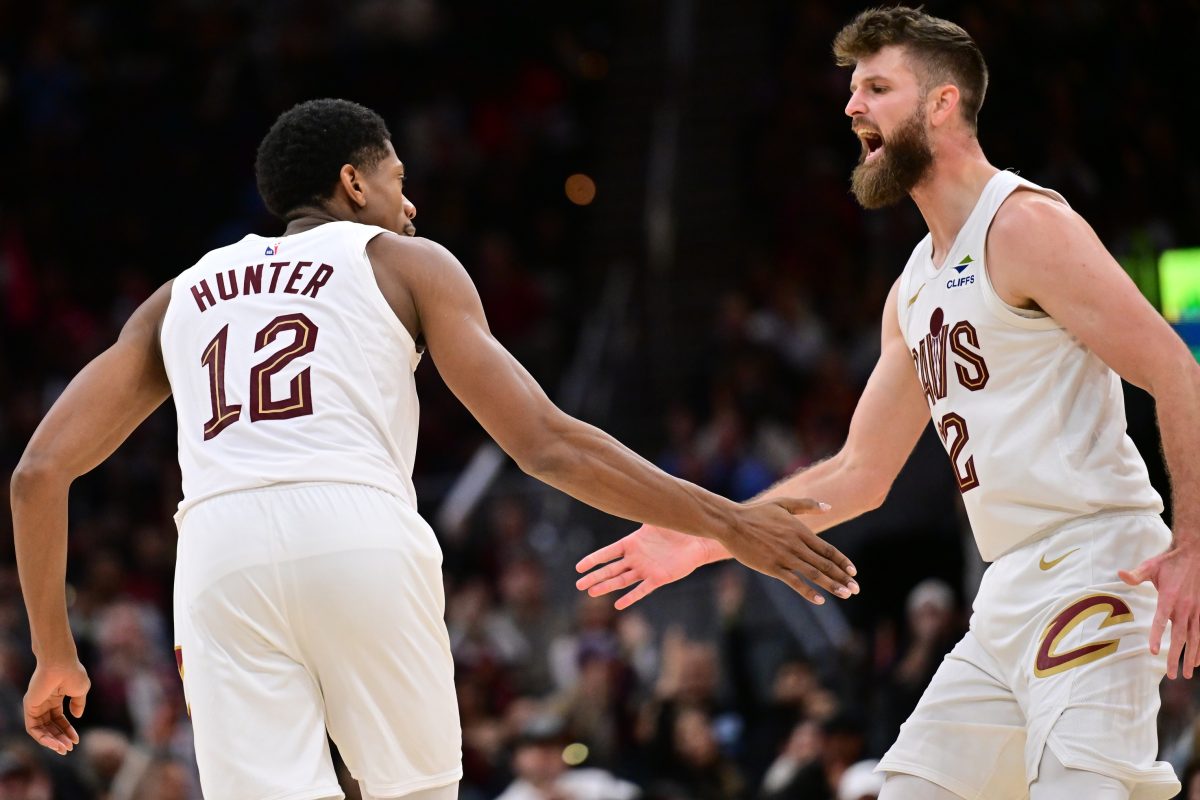 Report: Cavs have received offers for De’Andre Hunter and Dean Wade ...